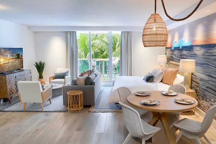 Studio At The Roney Palace - Miami Beach