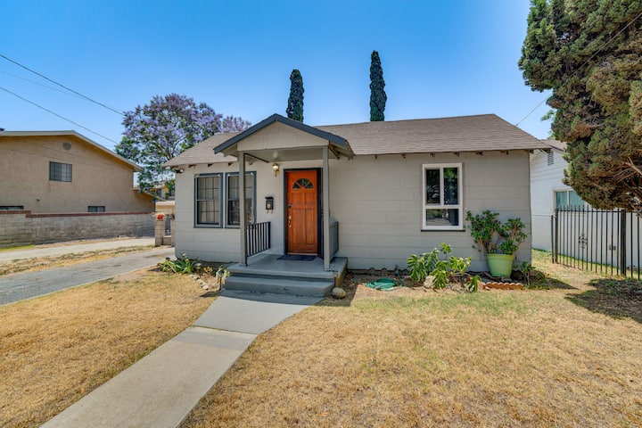 3 Mi To Airport: Pet-friendly Home In Ontario Home - Ontario, CA
