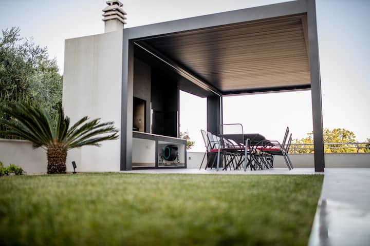 A-21635-a Appartement De Trois Chambres Avec La - Rab