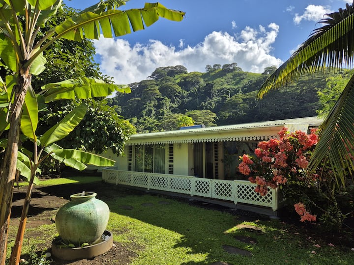 Fare Tiare - Ecolodge Mata Api - Tahiti