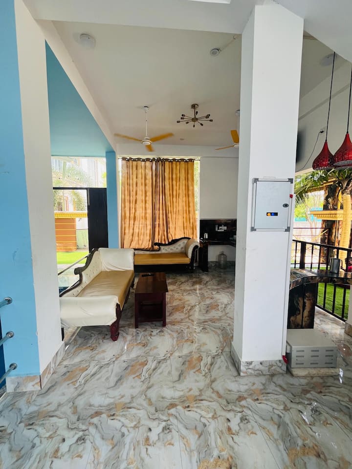 Seabreeze Retreat Villa 5|pool|4bhk|nemmeli Beach - Chennai