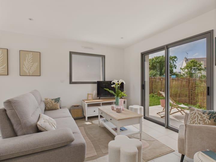Jolie Maison Familiale Pour 8 Avec Jardin - Plurien