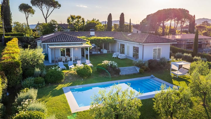 The Secret Escape Villa: Contemporary Luxury In Lu - Lucca