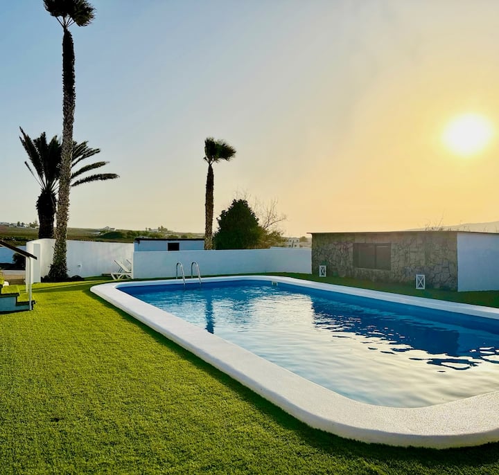 Canaryislandshost L Olympica 5 - Lanzarote