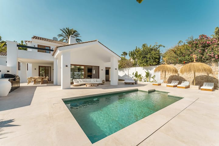 Villa Marbesa  | Beach Pool Gym Cinema Outdoor Bbq - Marbella