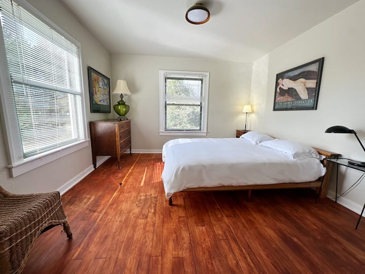 Moby Dick - Double Room With Private Bathroom - 8 - Ocean Park, WA