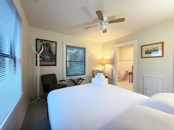 Double-vue Sur Jardin-salle De Bain Privée Séparée - Ocean Park, WA