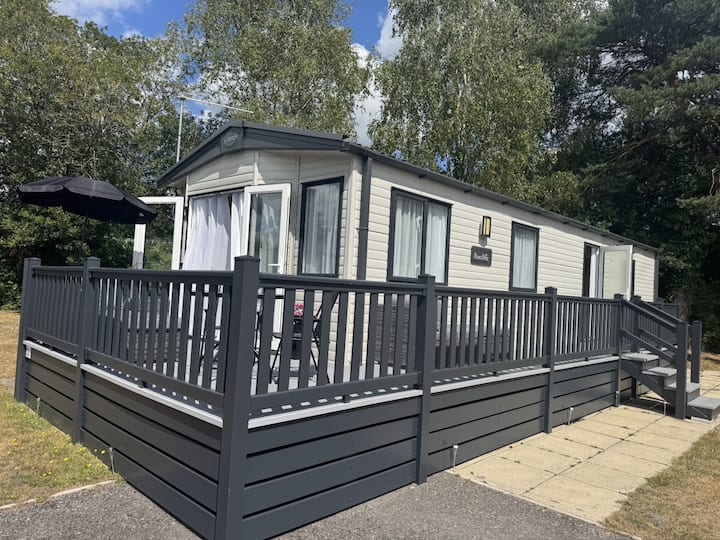 Luxury Holiday Home, Sleeps 6 - Ringwood