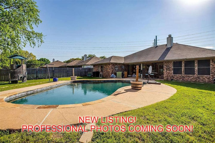Dfw Spacious Fun In The West Home W Backyard Oasis - 沃思堡
