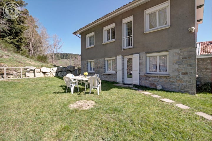 Le Logis De La Chambrette - Saint-Genest-Malifaux