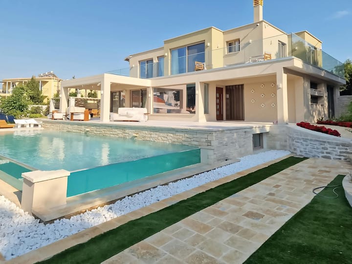Villa Stafida Kassiopi - Ksamil