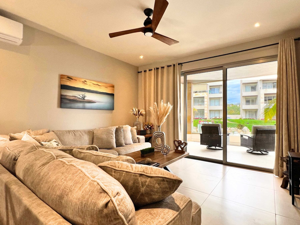 Resort Oasis | Piscines, gym et barbecue, près de Cabo Marina - Condos ...