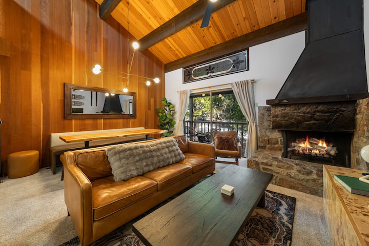 Modern Family Condo, Minutes To Kings Beach - North Lake Tahoe, CA