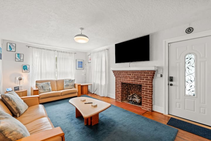 3 Bdrm Walking Distance To High Point University! - High Point, NC