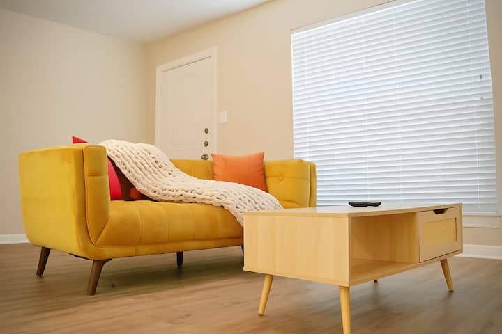 Majestic 2br Home In Houston W/ Bbq, Gym+pool - Independence Heights - Houston