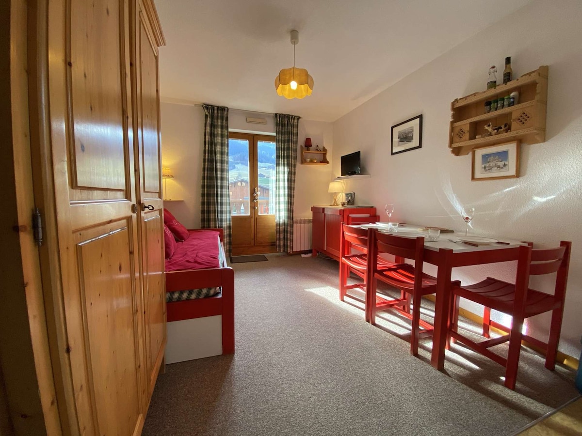 2-Room Apartment in Praz-Sur-Arly - 4 people - Airbnb