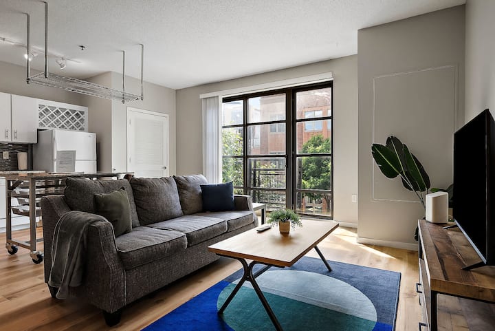 Cozysuites Mill District With Pool, Gym #13 - Minneapolis, MN