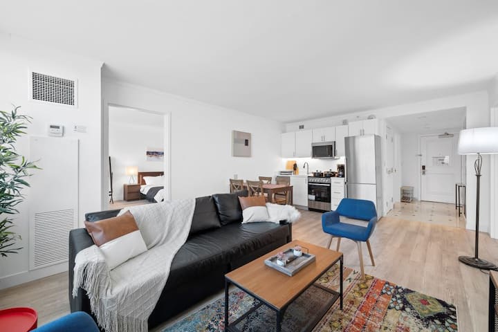 Cozysuites Showboat | Spacious Ocean Front Condo - Atlantic City, NJ