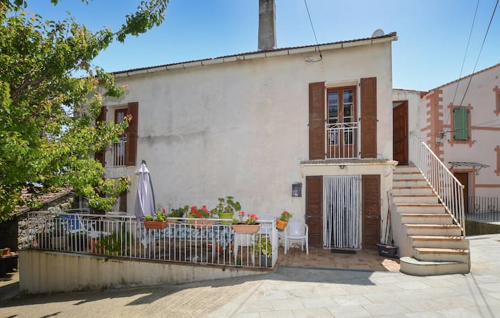 Beautiful Apartment In Rospigliani - Vizzavona