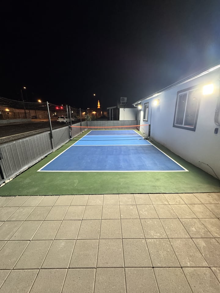 Private Pickleball•jacuzzi•sauna•gym•unique Stay - Phoenix, AZ