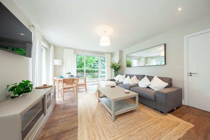 Stunning And Modern 2 Bedroom Apartment In Lucan - Leixlip