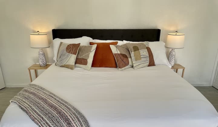 Pool View Townhouse - Cruz Bay