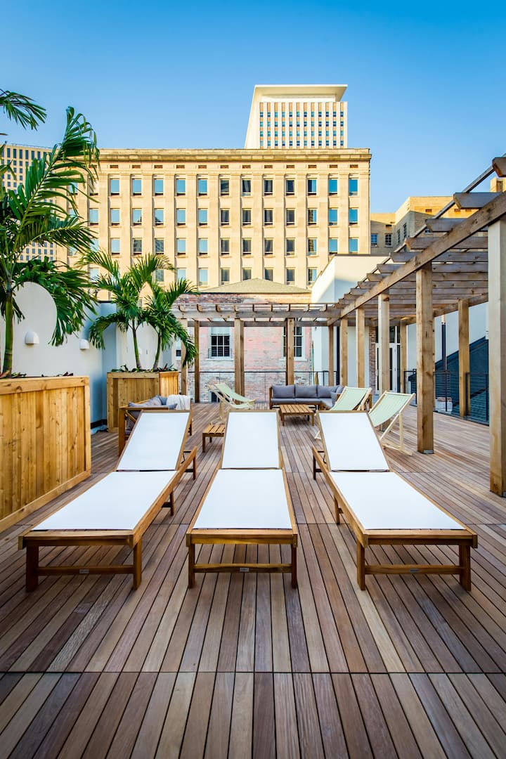 Master Bed-room 1 King Bed - New Orleans, LA