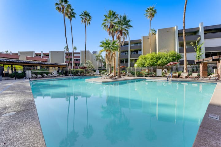 < 1 Mi To Old Town: Scottsdale Condo W/ Balcony - Scottsdale, AZ