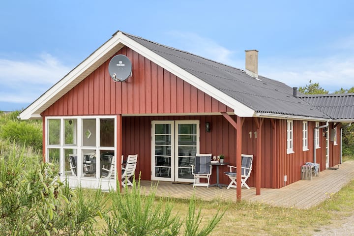Holiday Home With Open South-facing Terrace And. - Hvide Sande