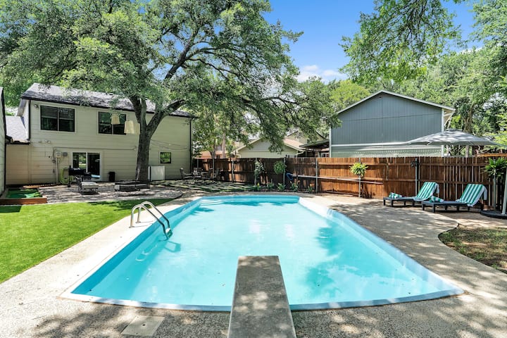 New! Stylish Flower Mound Home With Private Pool - Flower Mound, TX