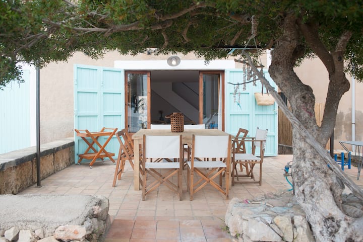 Es Port Nou - Casa En La Playa - Cala Bona, España