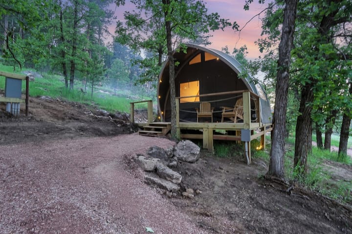 Secluded Glamping Retreat In The Black Hills - Keystone, SD