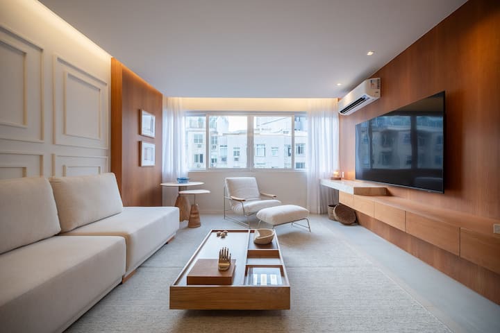 Leblon | Newly Renovated, Steps From The Beach - Brazilië