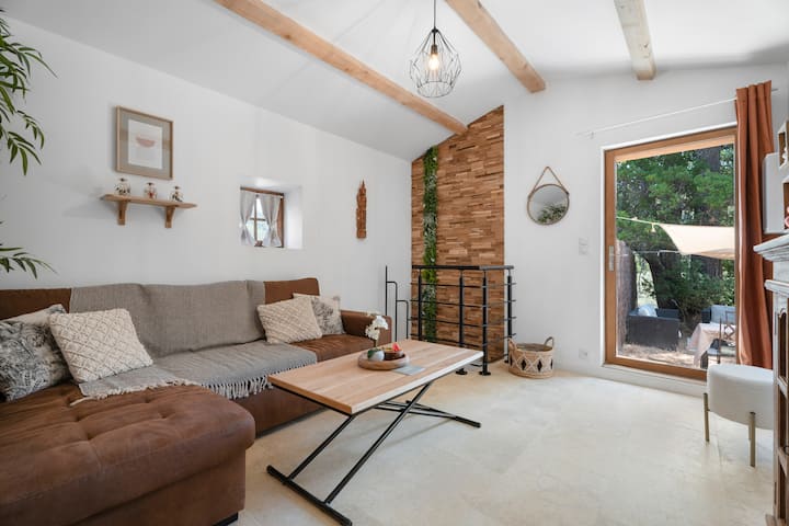Joli Gîte Dans Les Collines - Toulon