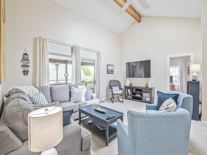 Spacious 6-bedroom Home Near Cape May Beaches - Cape May, NJ