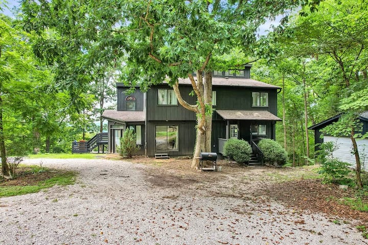 Mountain Haven Retreat – 2 Homes, One Getaway - Franklin State Forest, Sherwood