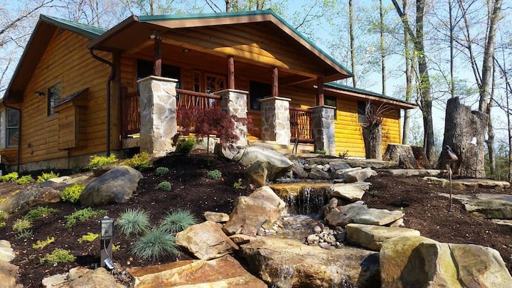 Birdsperchview:views*hottub*wifi*yard*firepit - Gatlinburg, TN