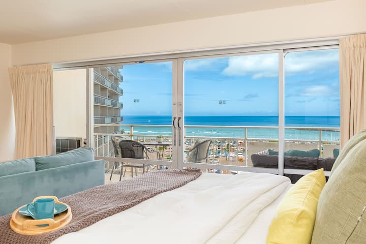 Ocean-marina Views At Ilikai Hotel W/full Kitchen - Honolulu, HI