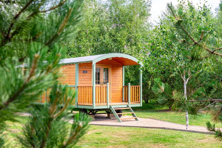 La Belle Roulotte - United Kingdom