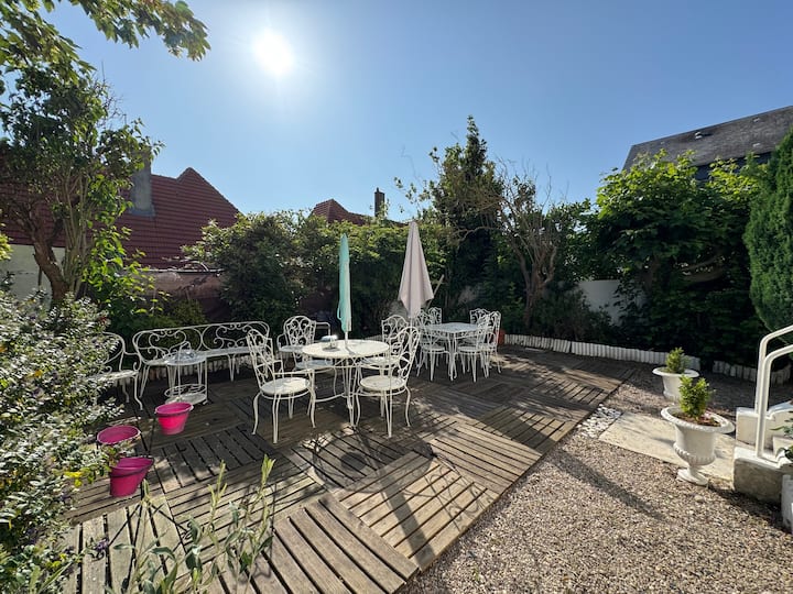 Belle Maison Avec Jardin Proche Du Centre-ville - Deauville