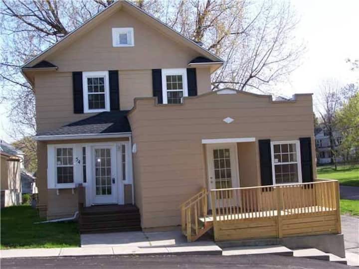 Dream Beach Retreat (Rm 4) - Greece, NY