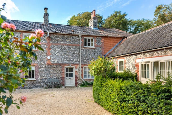 2 Bed In Holt (Oc-t24825) - Holt
