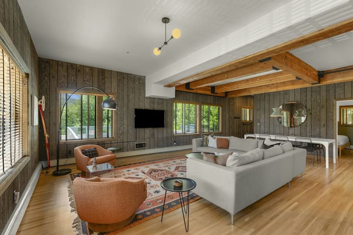 3br Home W/ Private Sauna/shared Pool - Ski Access - Mount Hood, OR