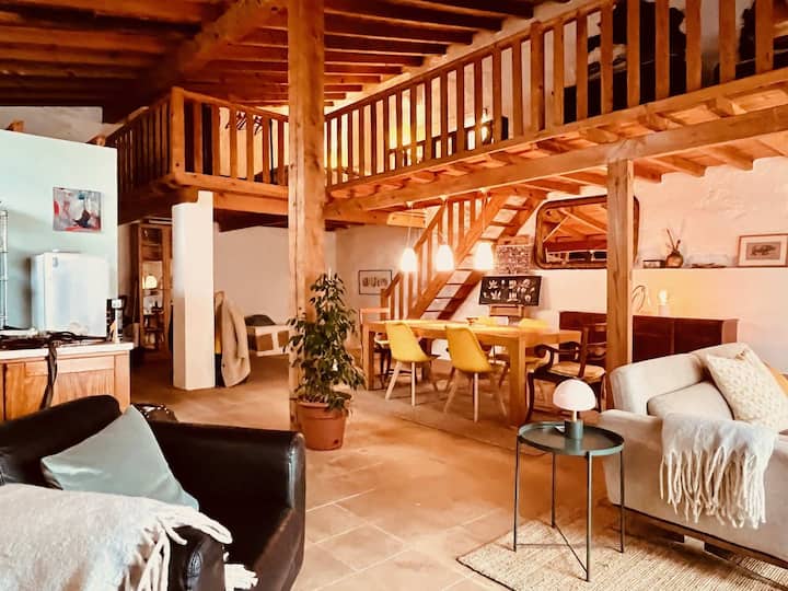 Charmant Loft Dans Une Ancienne Cave à Vin Avec Te - Vau