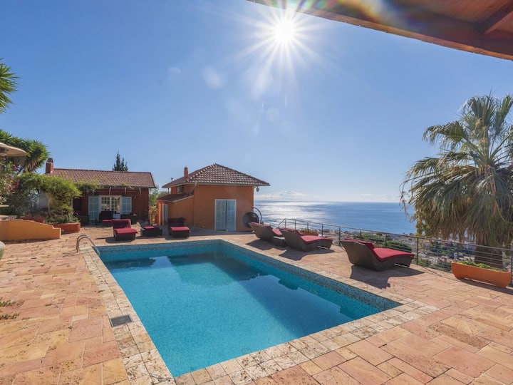 Menton Suite Vue Mer Piscine - Menton