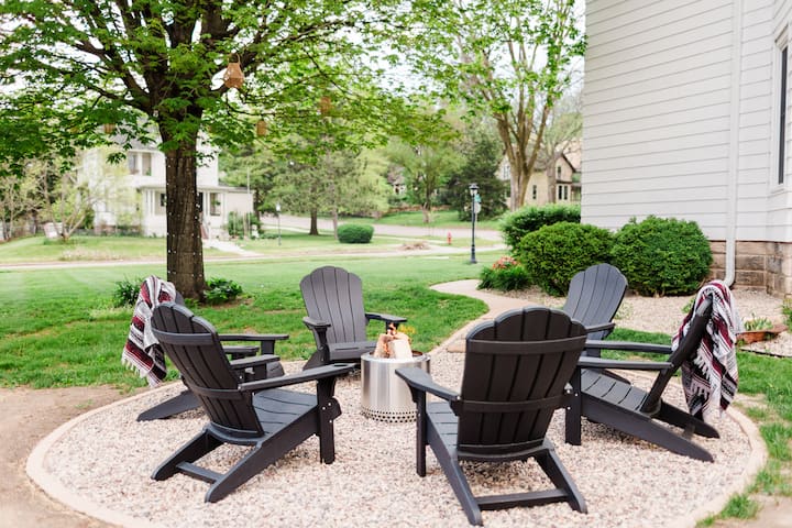 Cozy 4br Retreat | Mins To Wi Dells, Devils Lake - Baraboo, WI