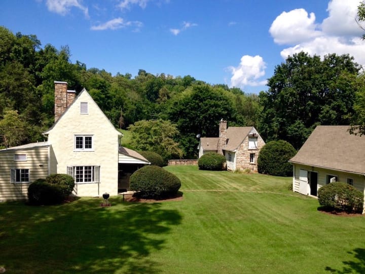 The New Barn - Hot Springs, VA