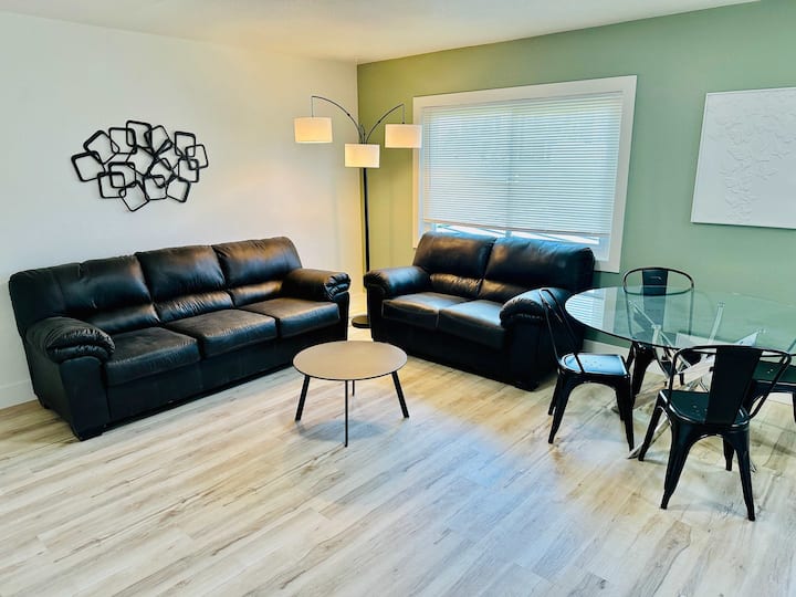 Tiny Haven Retreat|1bedroom|1bathroom|sleeps 4 - Reno, NV