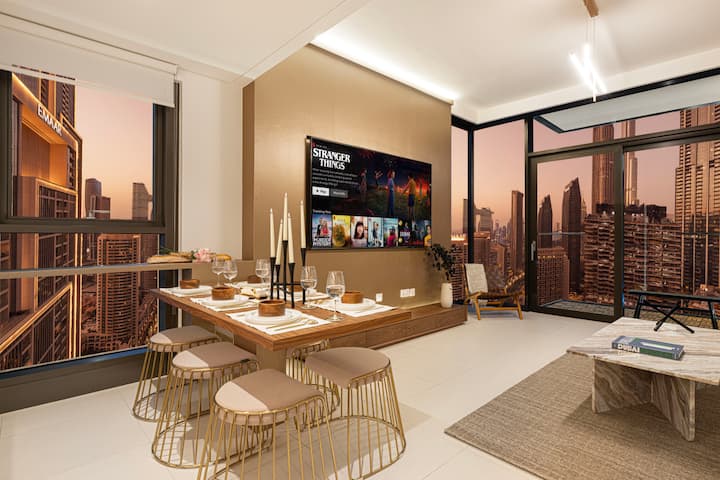 Premium Corner 2br | 270° Views | 85” Tv | Sunset - Dubai