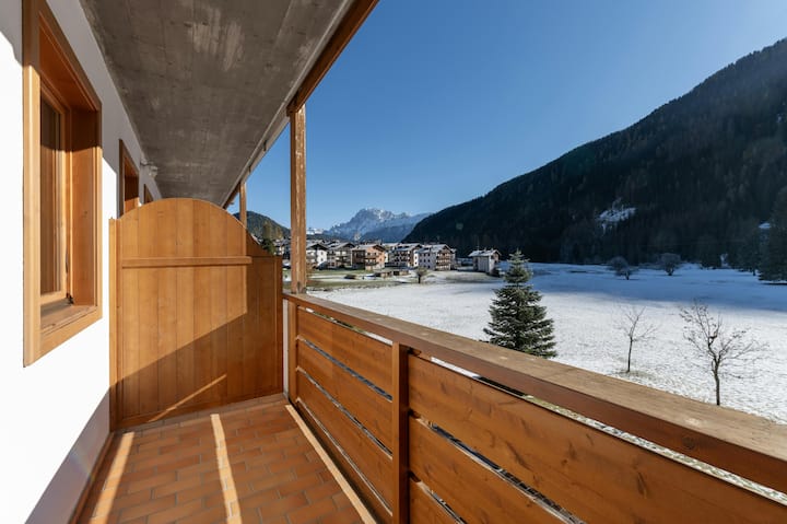 Enviable Views From Your Balcony - Доломитовые Альпы